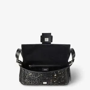 Fendi Baguette® 26424 Black Carved Leather Bag